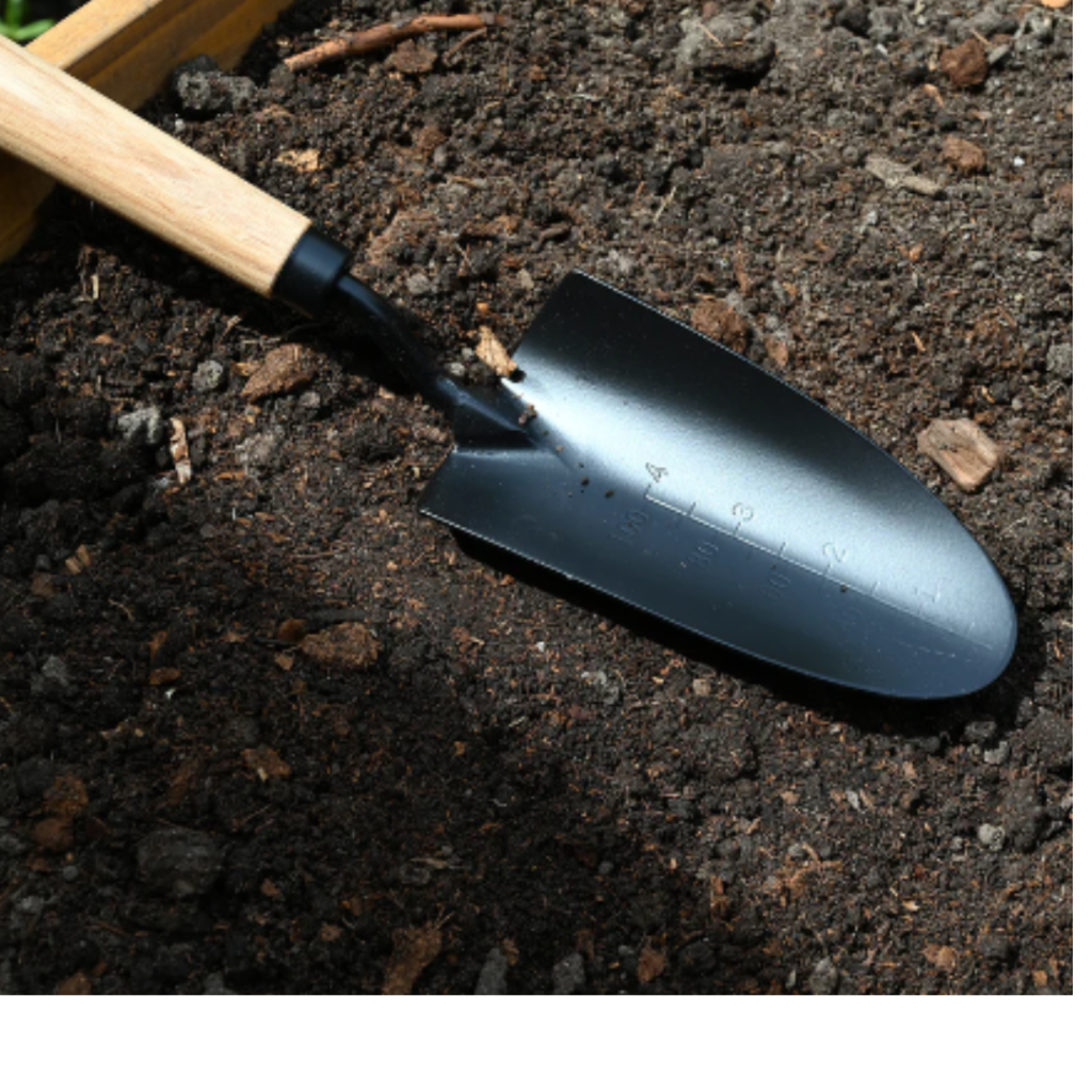 Extended Handle Trowel - TERRA Greenhouses